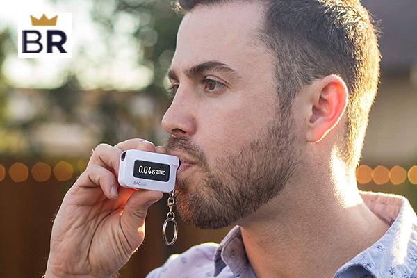 5 Best Breathalyzers - Jan. 2023 - BestReviews