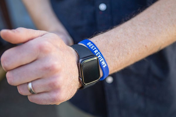 5 Best Apple Watches - May 2024 - BestReviews